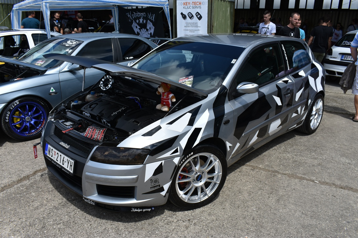 North Side Tuning Show #6 – II deo (automobili + sexy car wash)