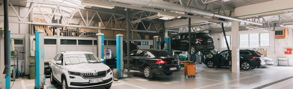 AC Intersrem - auto salon, Novi Sad | Polovni automobili - auto oglasi ...