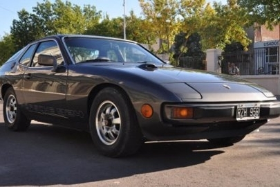 Maradonin "porše" iz 1980. prodaje se za 375.000 evra!